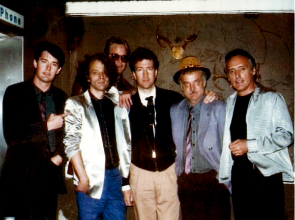 Blue Velvet Behind the Scenes Cast Photo